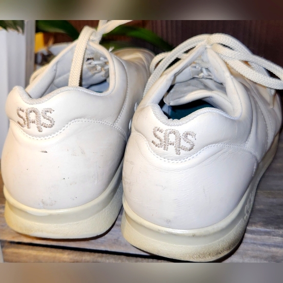 SAS | Shoes | Sas Mens Leather Walking Shoes Sz 2 Ww Beige | Poshmark